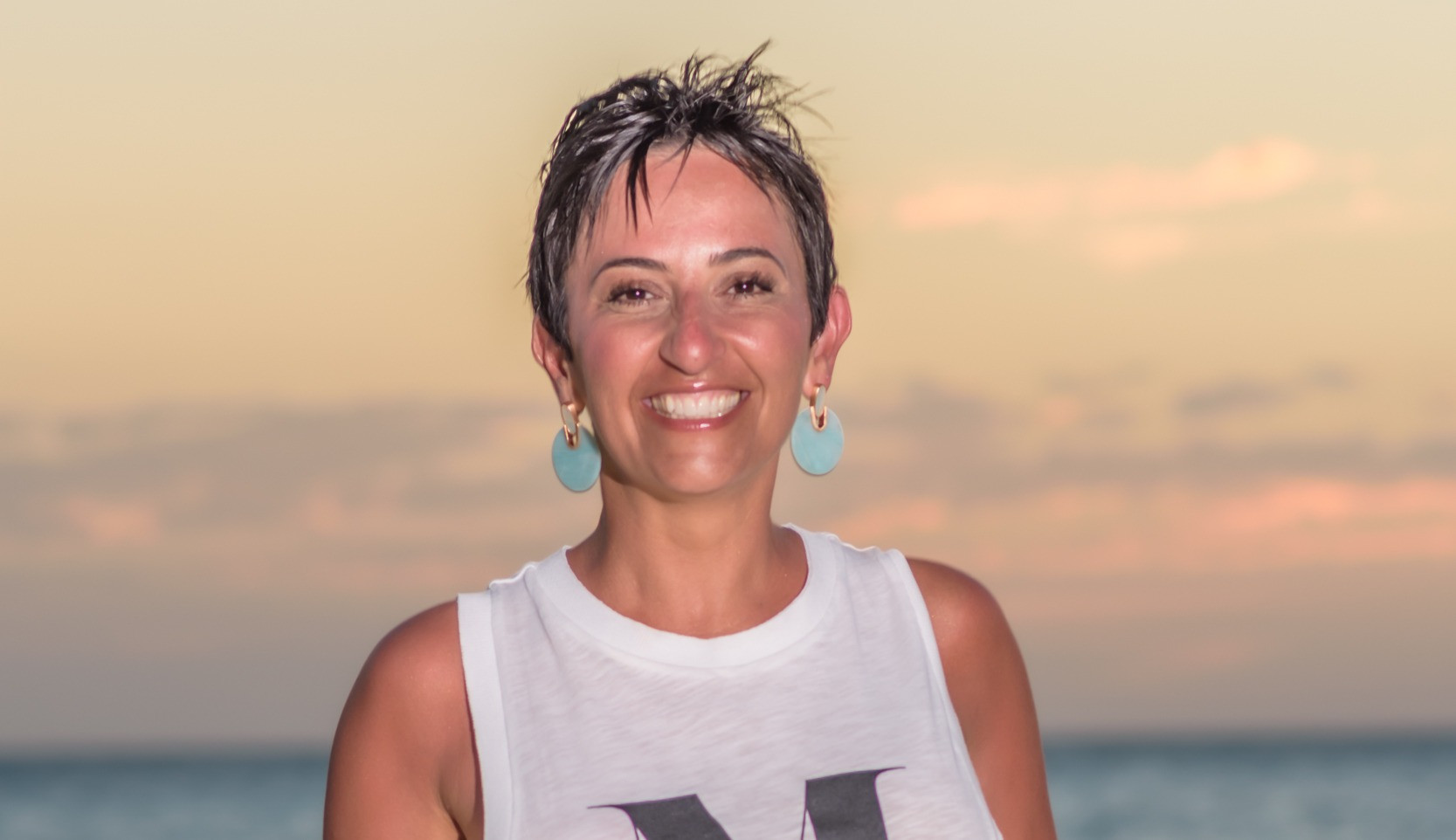 Meet Izzy | Izzy's Soirée | Kansas