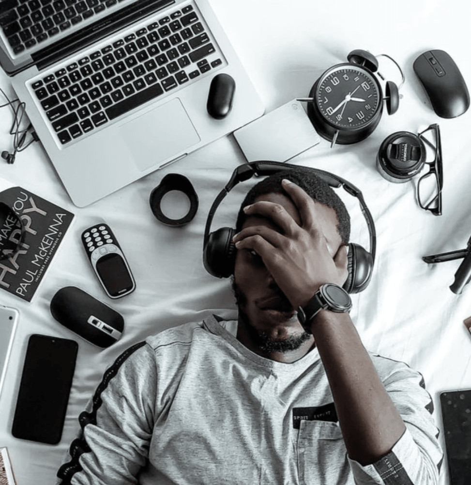 Too much screen time symptoms their effects