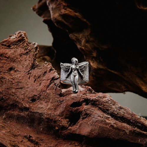 Angelic | rotten-bones