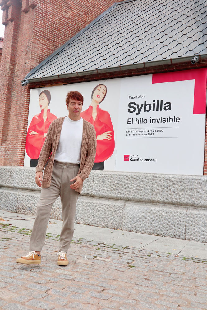 "El hilo invisible" de Sybilla, su homenaje más esperado