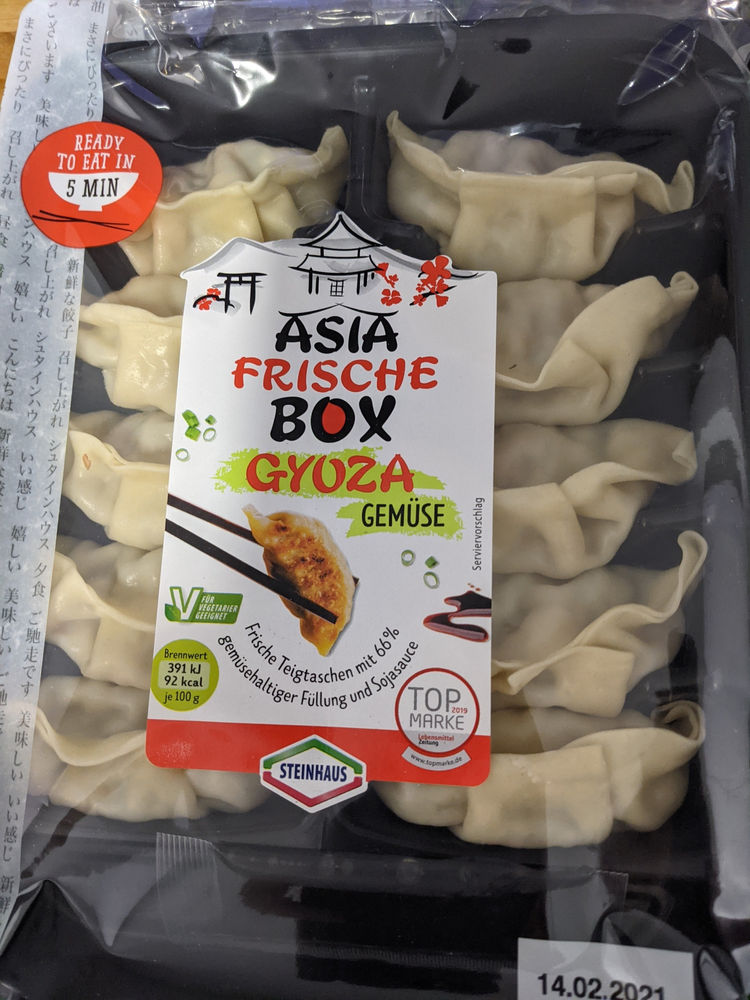 Gyoza kann man auch im EDEKA kaufen