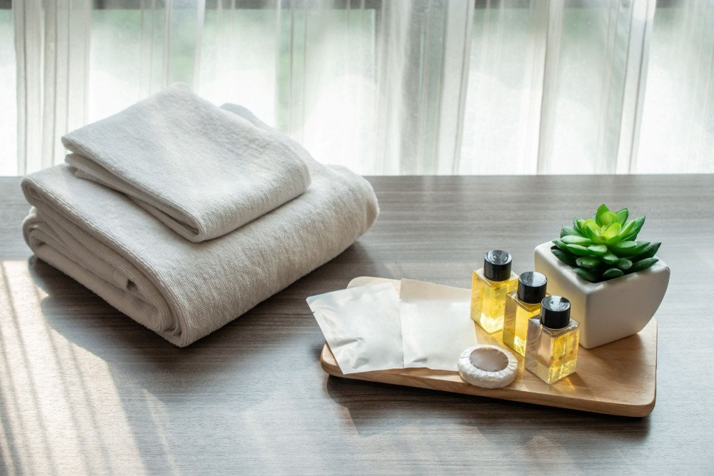 Towel Types and Sizes Guide – Handy charts | Otelia Canada