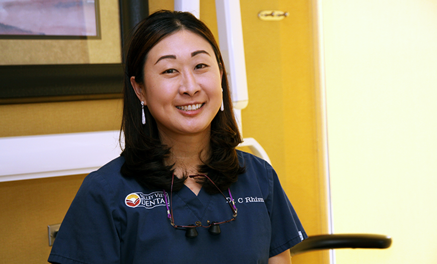 DR. MOM | Meet Dr. Catherine Rhim of Naperville