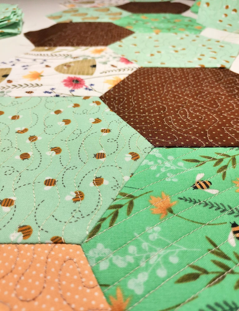 Honeycomb Hexagon Quilt