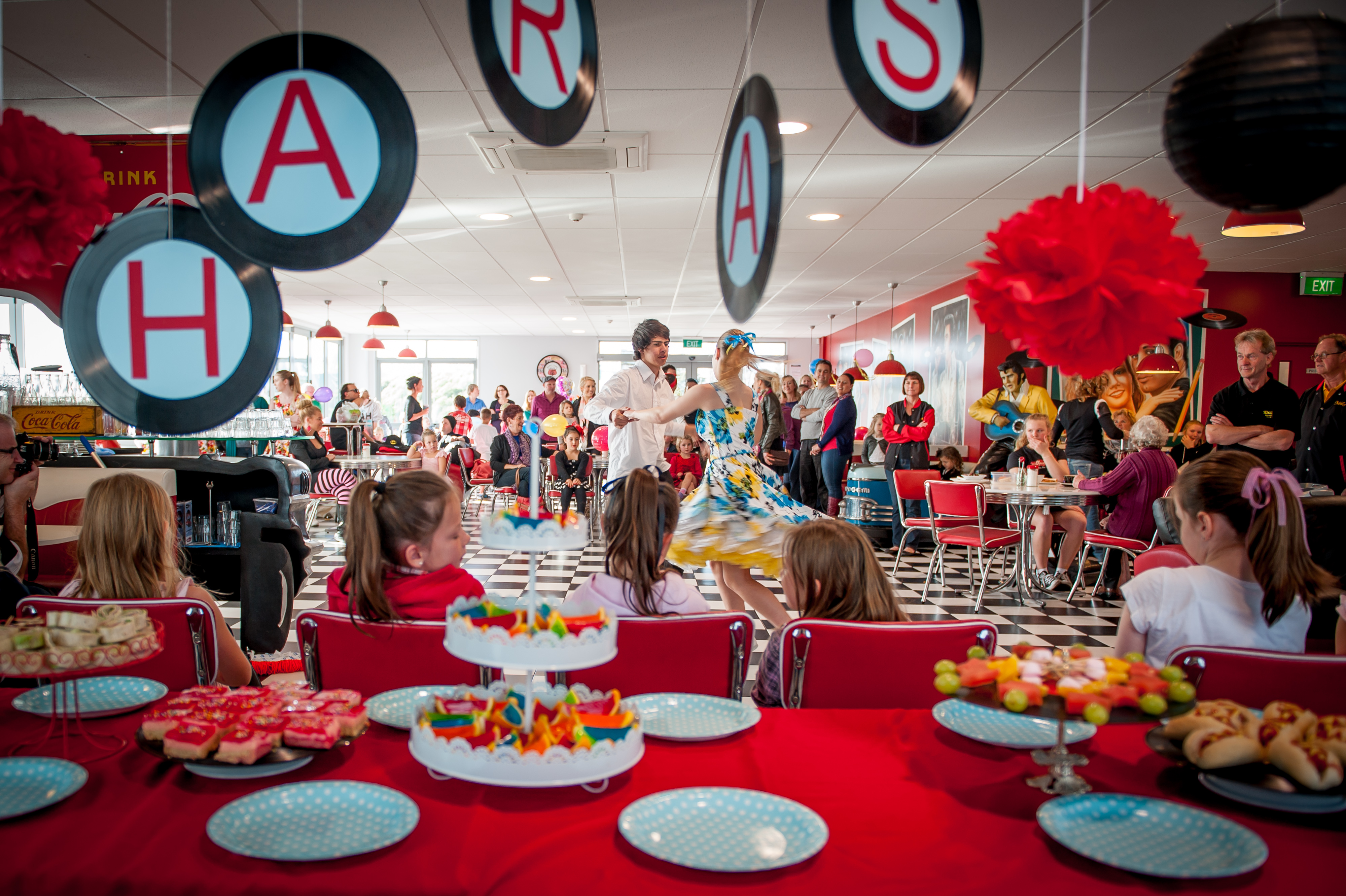 50's themed diner | Hamilton | The Jukebox Diner