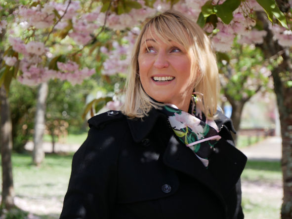 Sian Collins | Confidence Coach & Transformation Therapist
