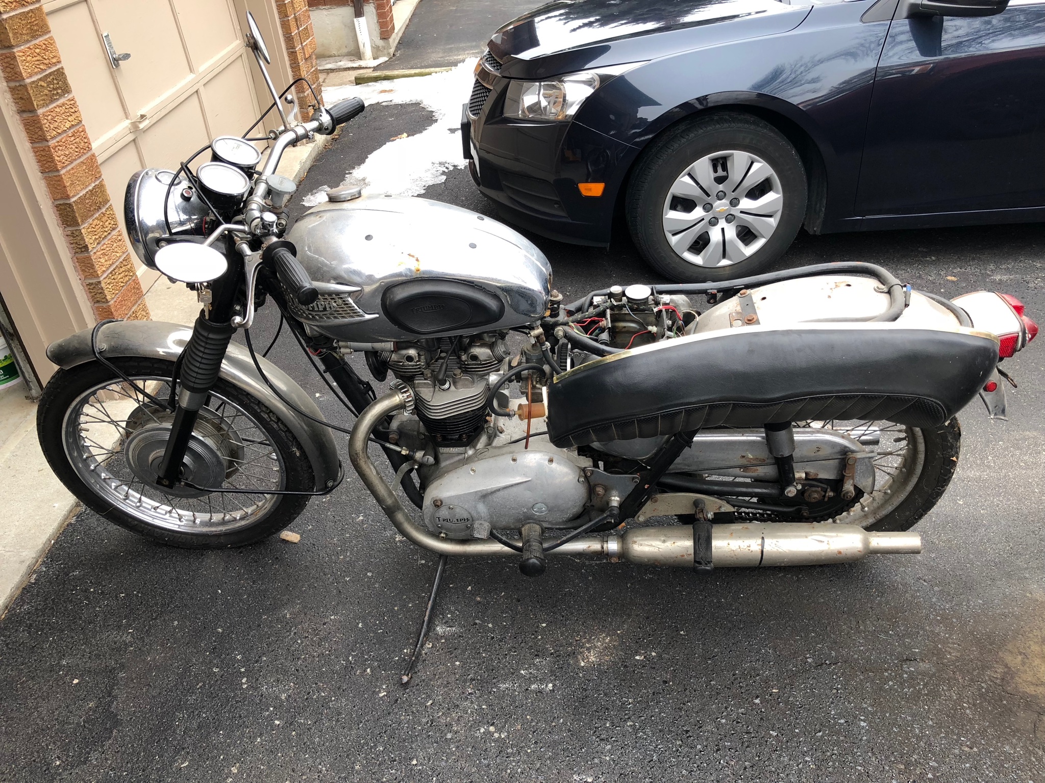 Toronto Moto 1969 Triumph Tiger 650 restoration Motorcycle