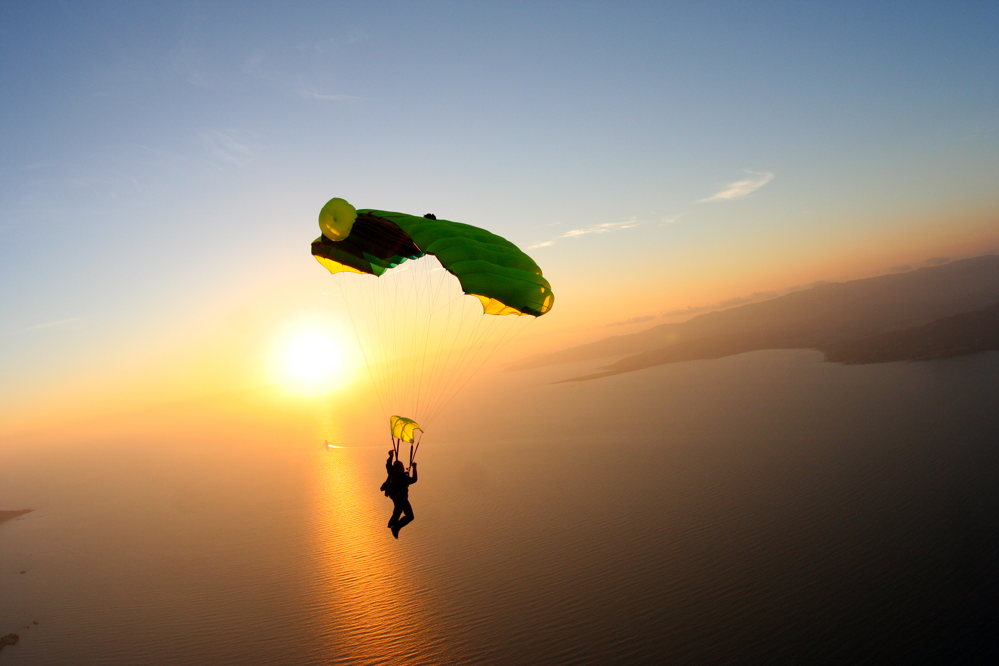 Corse Parachutisme l Baptême chute libre tandem l Skydive Propriano