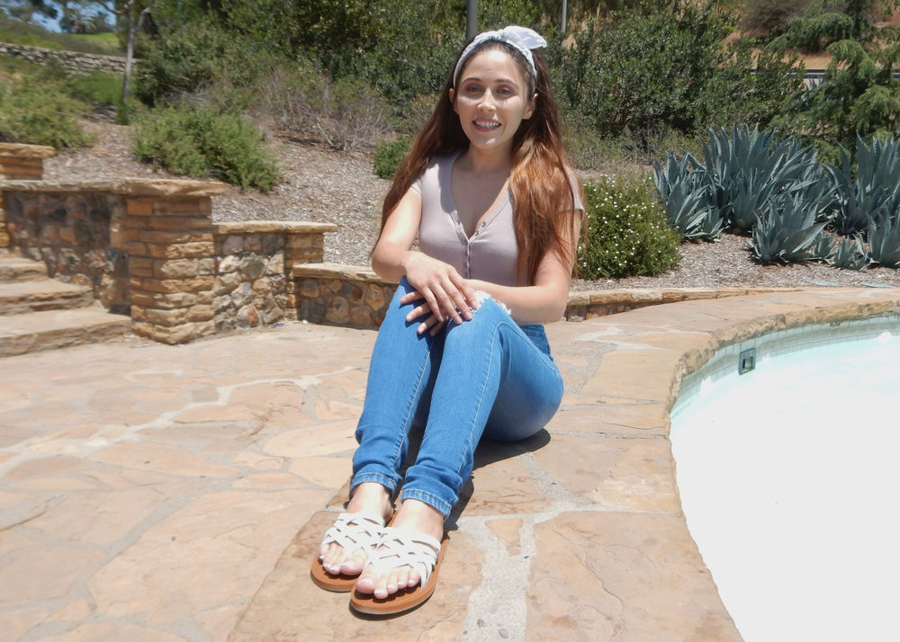 Introducing Aesthetic Andrea's Feet!