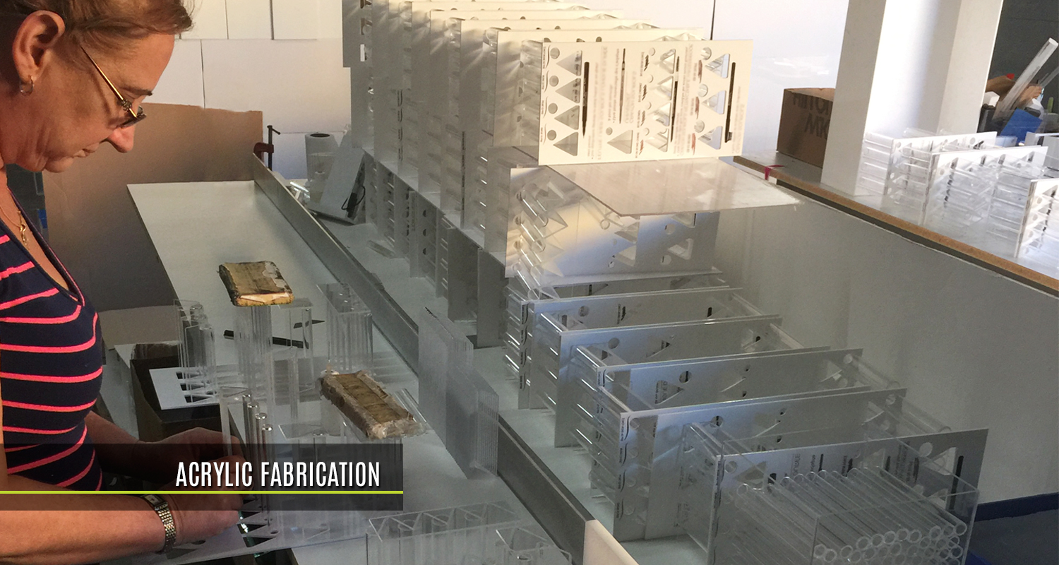Acrylic Displays | United States | Idea Design Studio