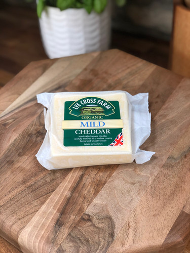 LyeCross Farm Mild Cheddar Cheese 245g | Clarks Eggs