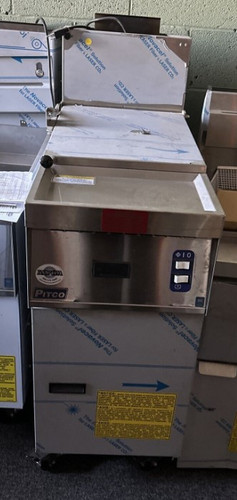 174-0028 Pitco SRTG 18-Gallon Liquid Propane Rethermalizer | GES