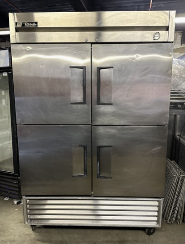 174-0019 True T-49F-4 54" 4 Door Self Contained Reach In Freezer | GES