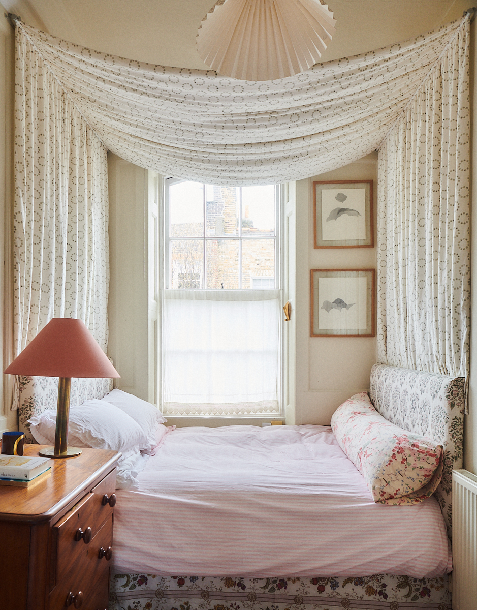 Knock Knock With Gabby Deeming