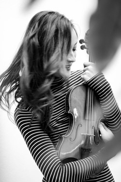 Sumina Studer, violin | manhattanconcertarti