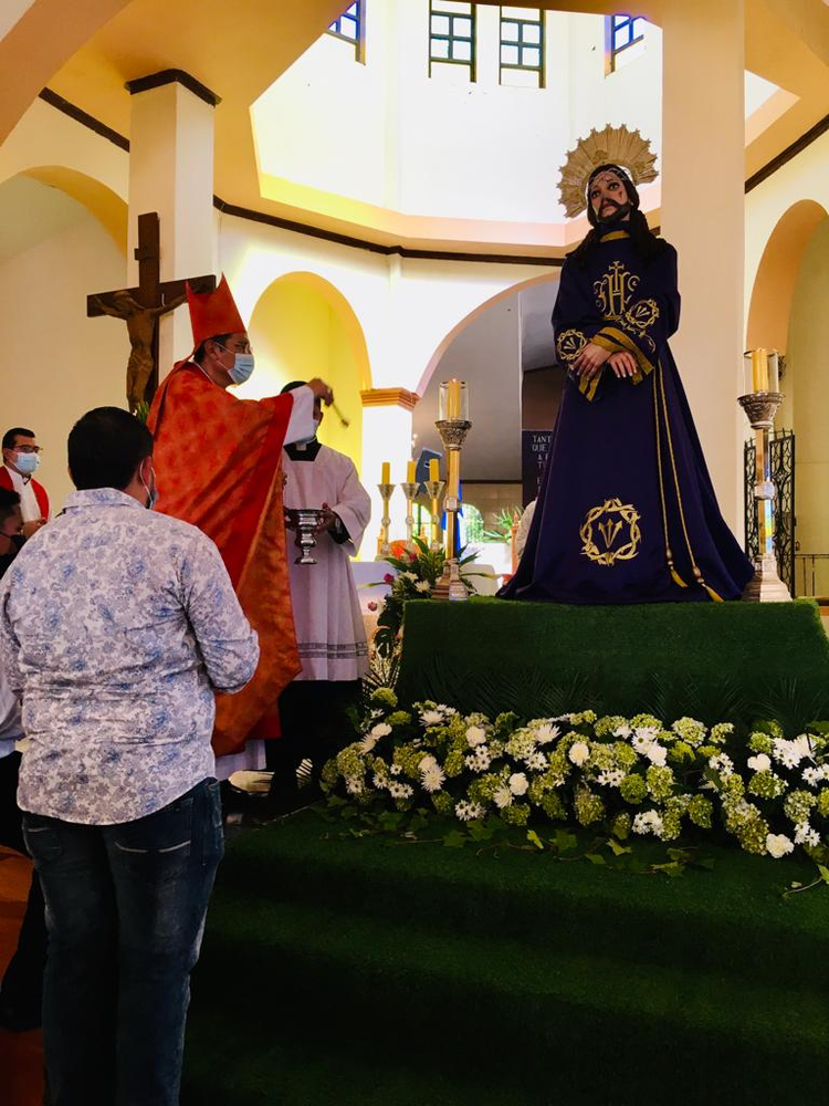 La imagen de Jesús del Rescate ya tiene su réplica - Intertextual