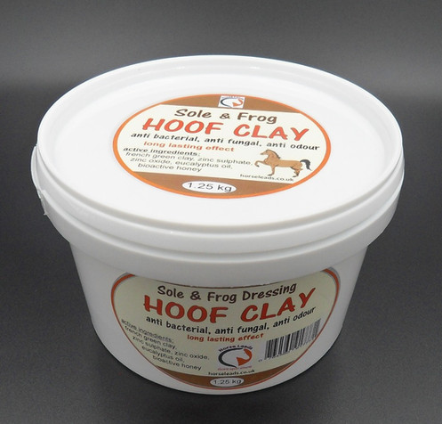 Horse Leads Hoof Clay 1.25kg