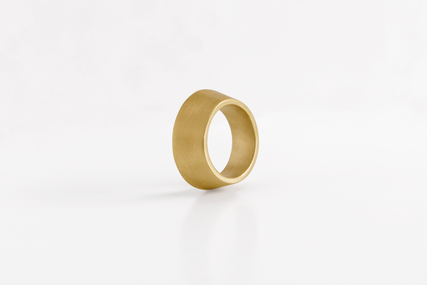 Jewelry by Michal Oren | Photo gallery