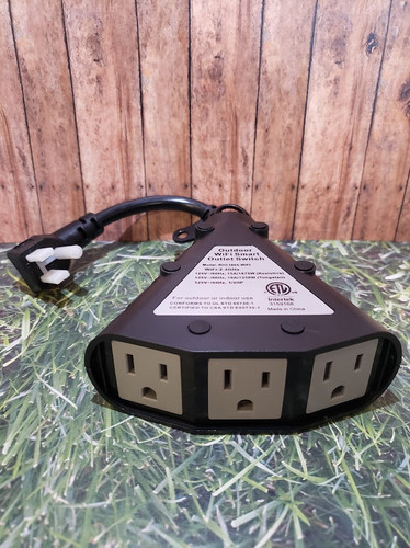 Smart Waterproof Outdoor Plug with 3 Ground Outlets | The Gizmo Grotto
