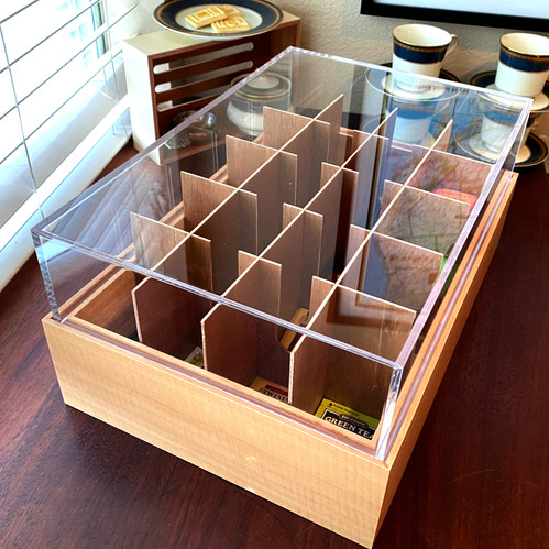 600 CT - Sycamore Tea Box with Mahogany inside and Swede Leather Bottom ...