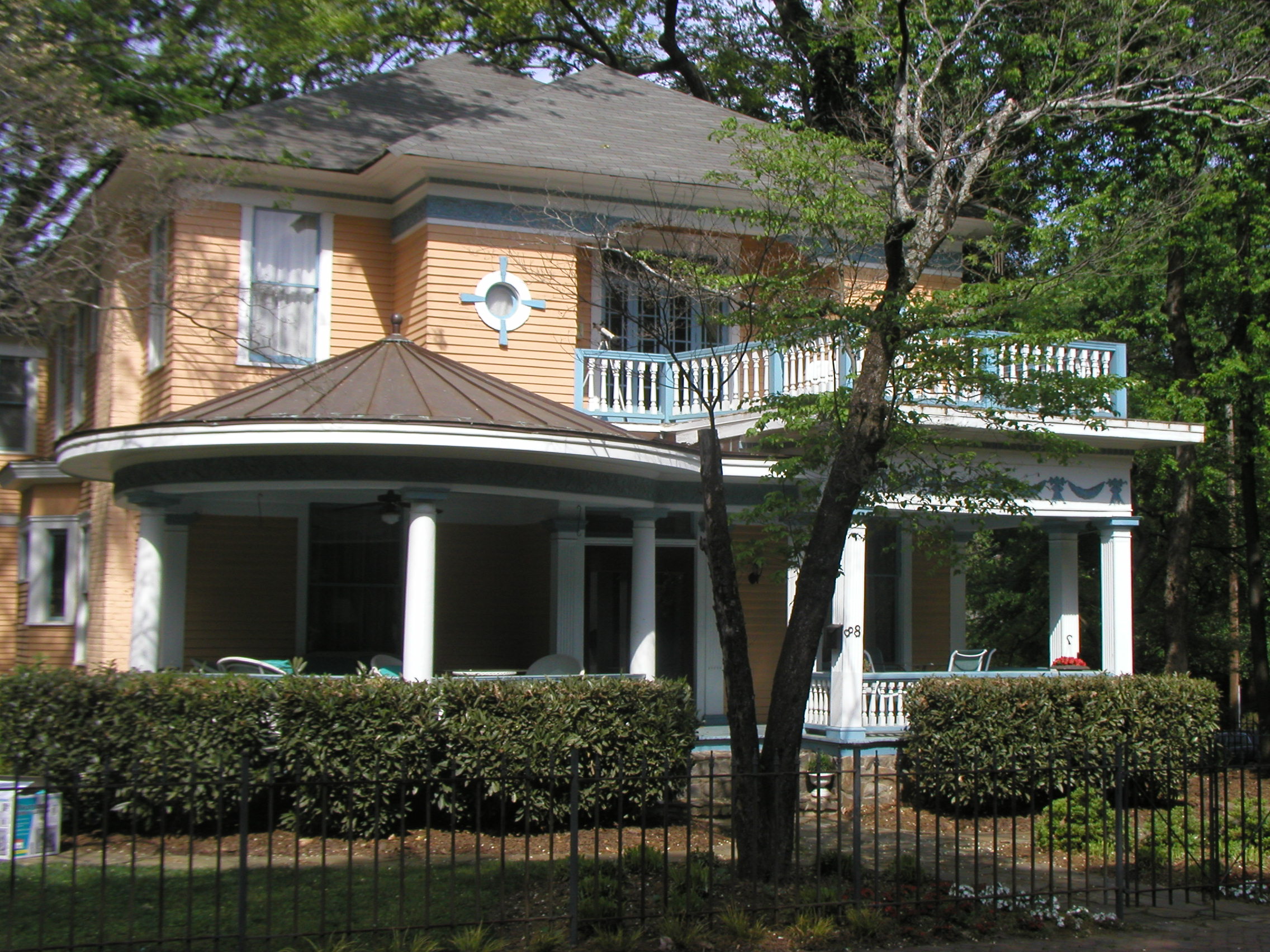 Inman Park B&B | Atlanta | The Peach House