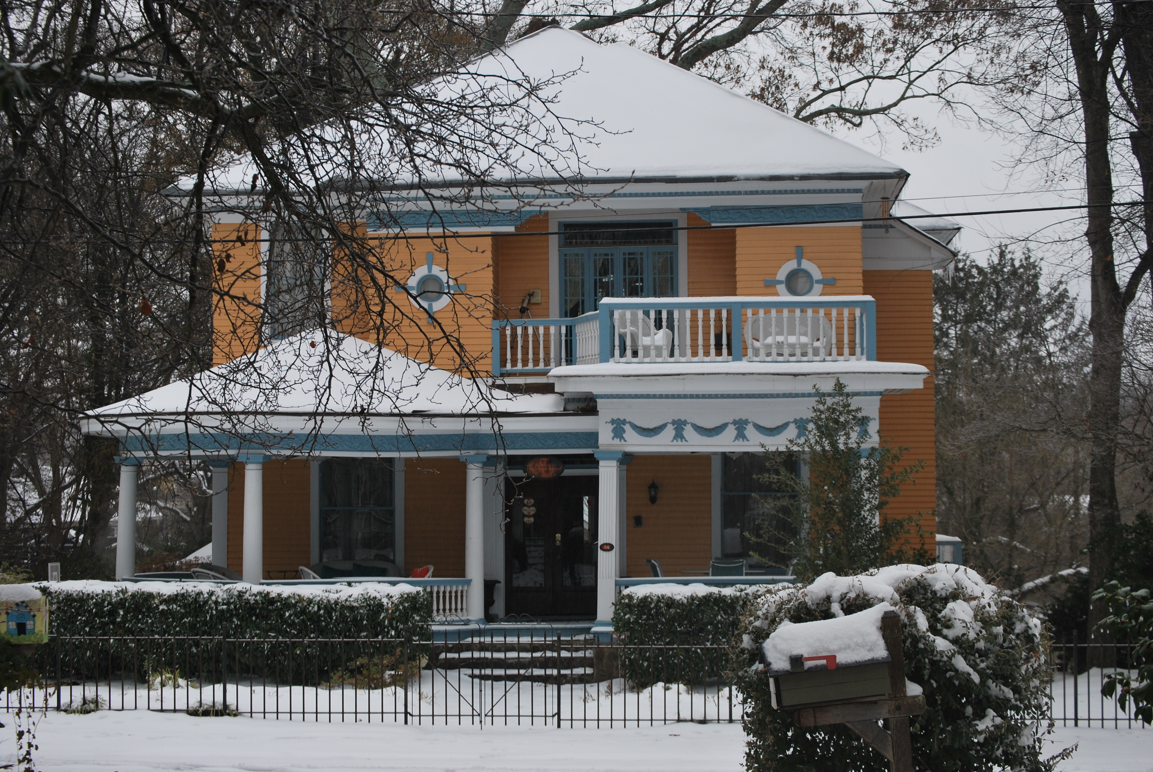 Inman Park B&B | Atlanta | The Peach House