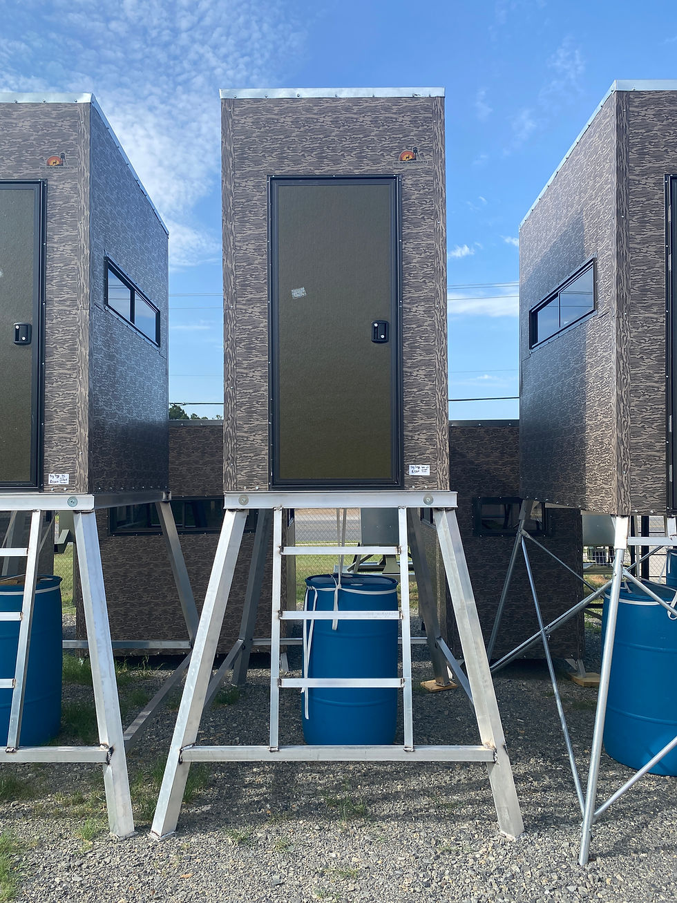 Deer Blind with Welded Tower & Ladder | H&L Hunting Products