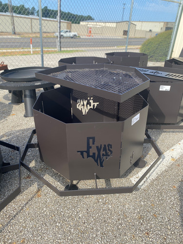 32" Fire Pit with Cooktop | H&L Hunting Products