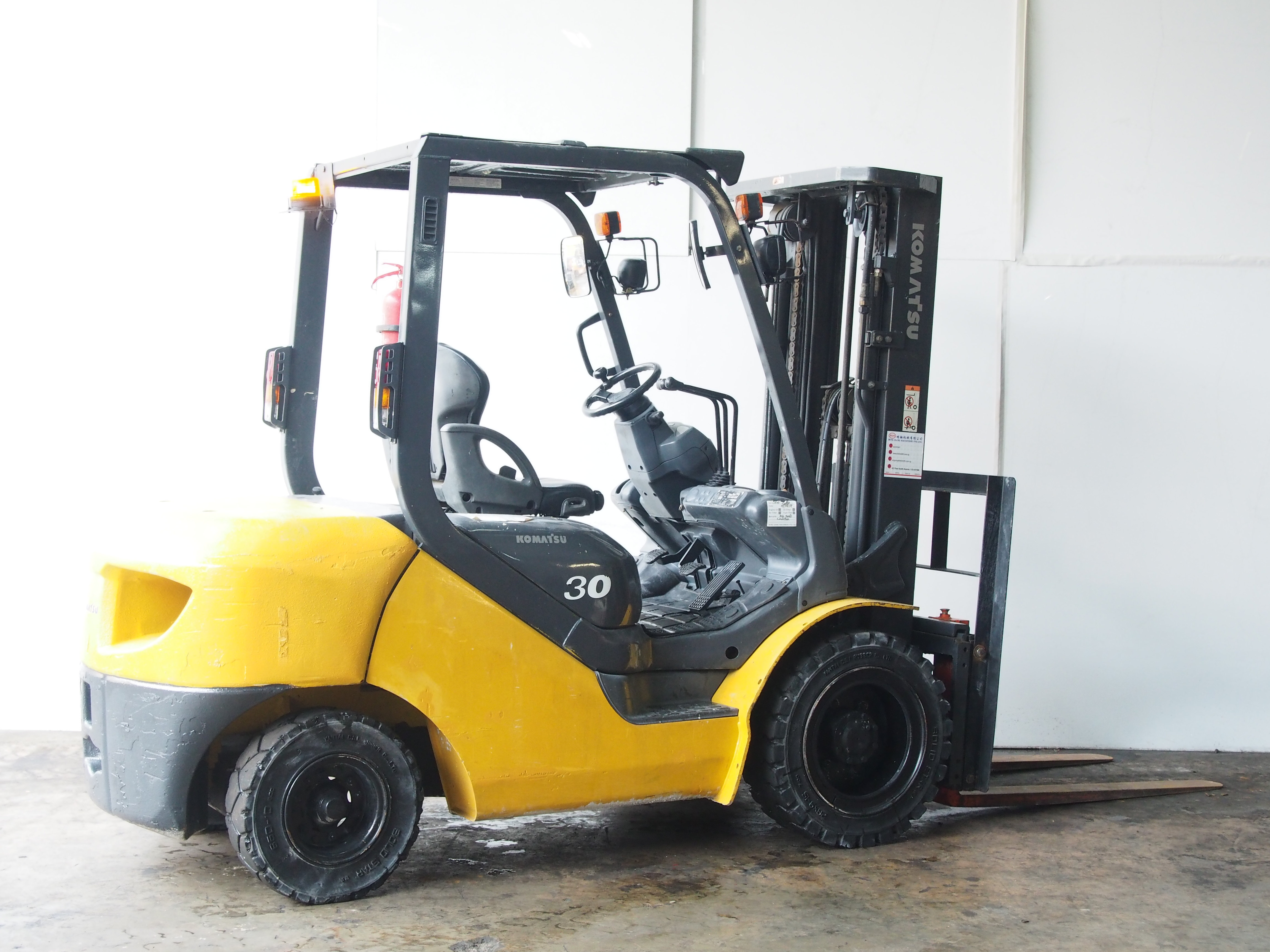 Forklift for Sales KOMATSU I FD30T-17