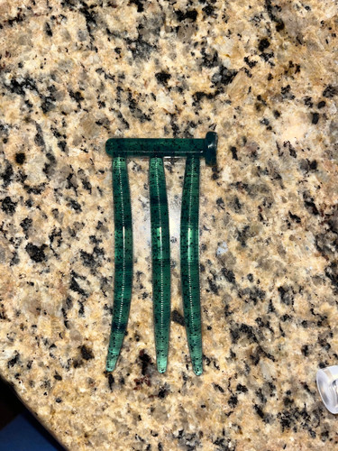 4 inch solid color soft plastic worm | Top Tackle baits