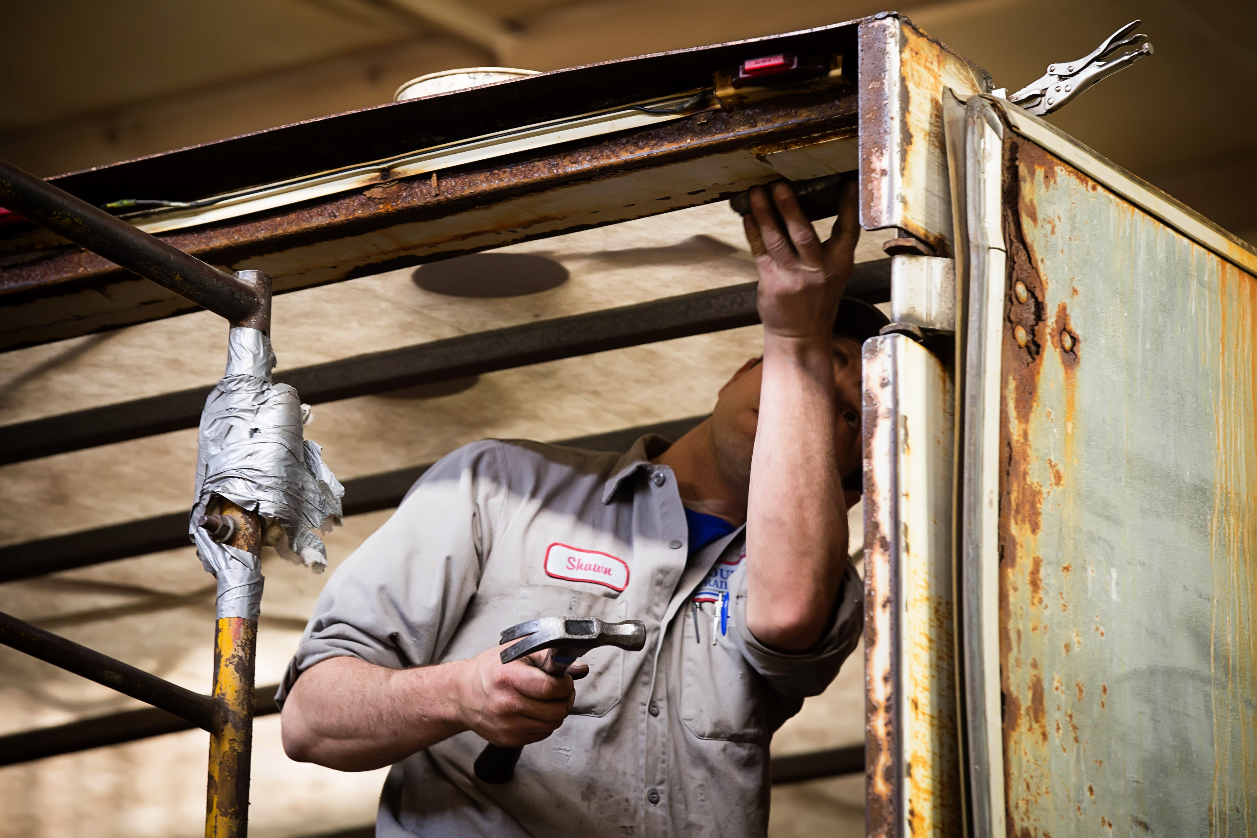 SERVICE | double-a-trailers