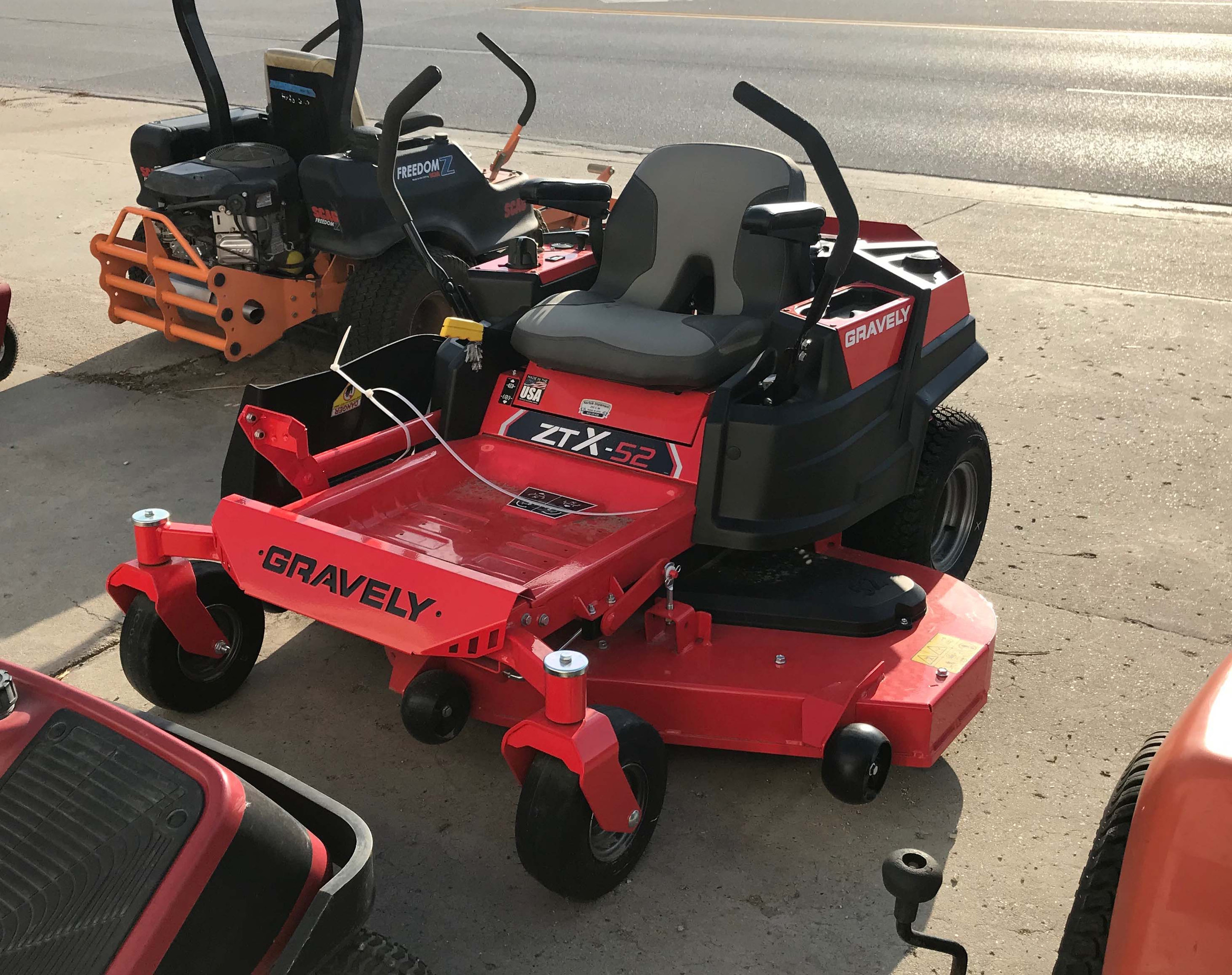New Lawn Mowers | Norfolk Implement Inc. | Norfolk, NE