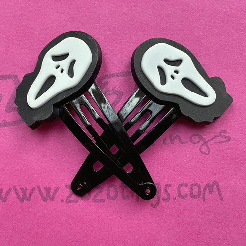 Buy our Scream 'Ghostface' Snap Hair Clips brought to you by ZoZoTings.com