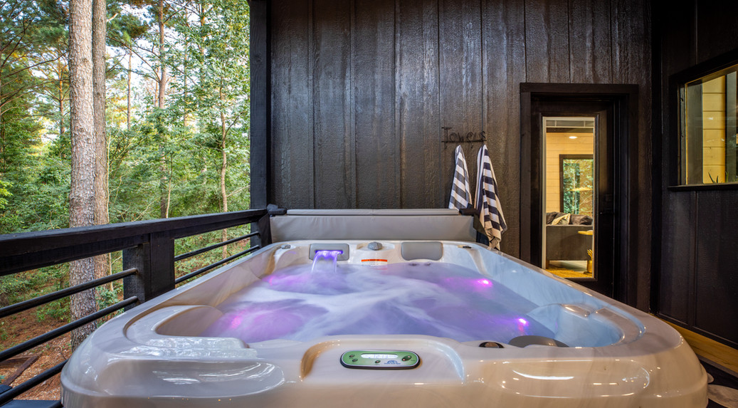 Gypsy Moon Cabin | The Gypsy Cabins Luxury Broken Bow Cabins | Broken ...