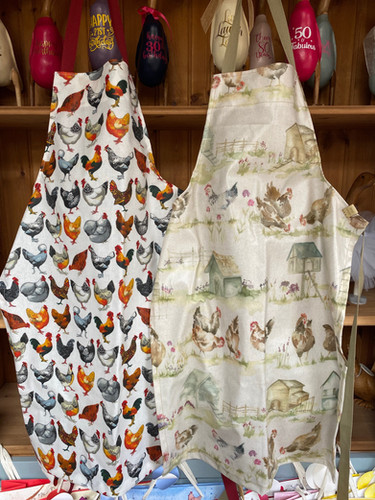 Adult chicken apron | hillviewducks