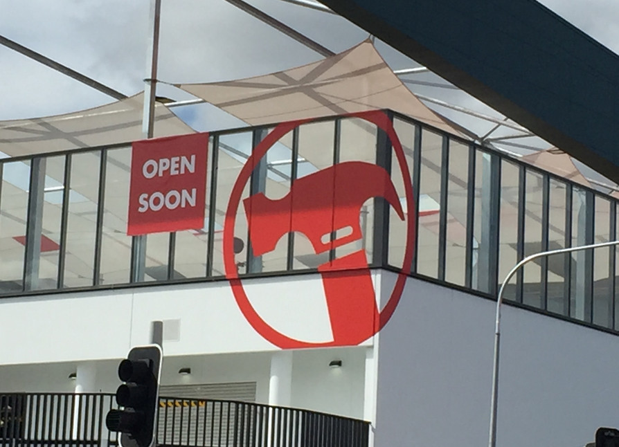 Commercial Signs Toowoomba | Building Signs Toowoomba | Signwriting ...
