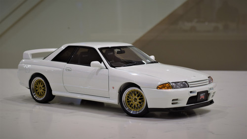 1/18 AUTOart Nissan R32 GT-R V-SPEC II - Tuned - White | Scale Spec Diecast