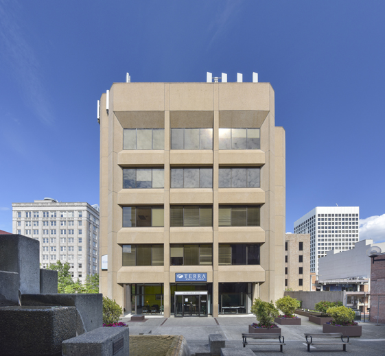 COMMENCEMENT BANK | horizonpartnersnw