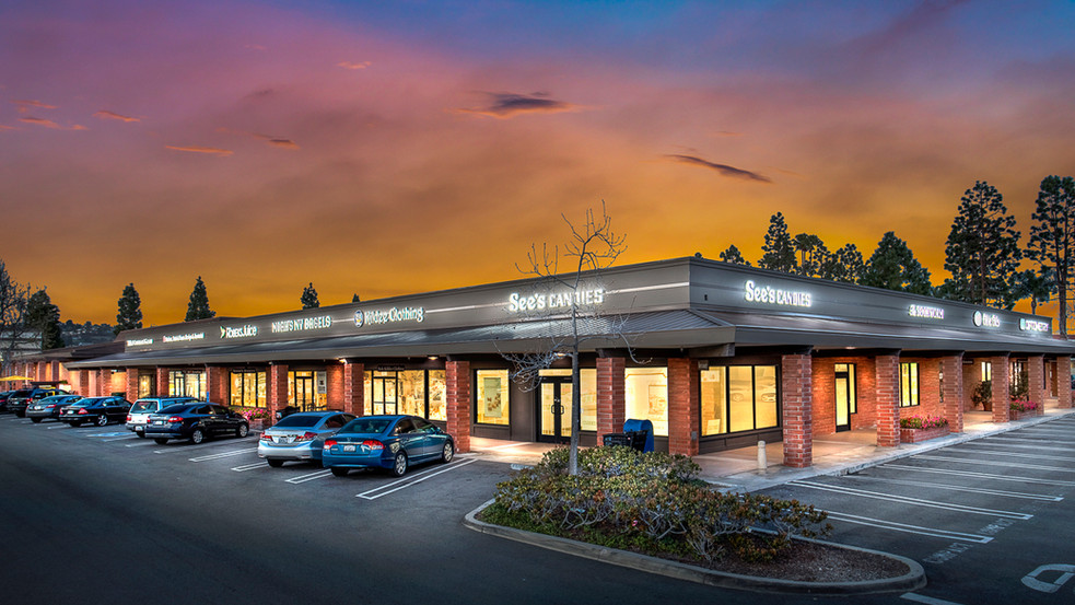 Las Posas Plaza | Camarillo, Ca | Shopping Center