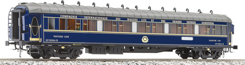 J & M Models - “Train Bleu” CIWL Sleeper (1:32) | Live Steam Station