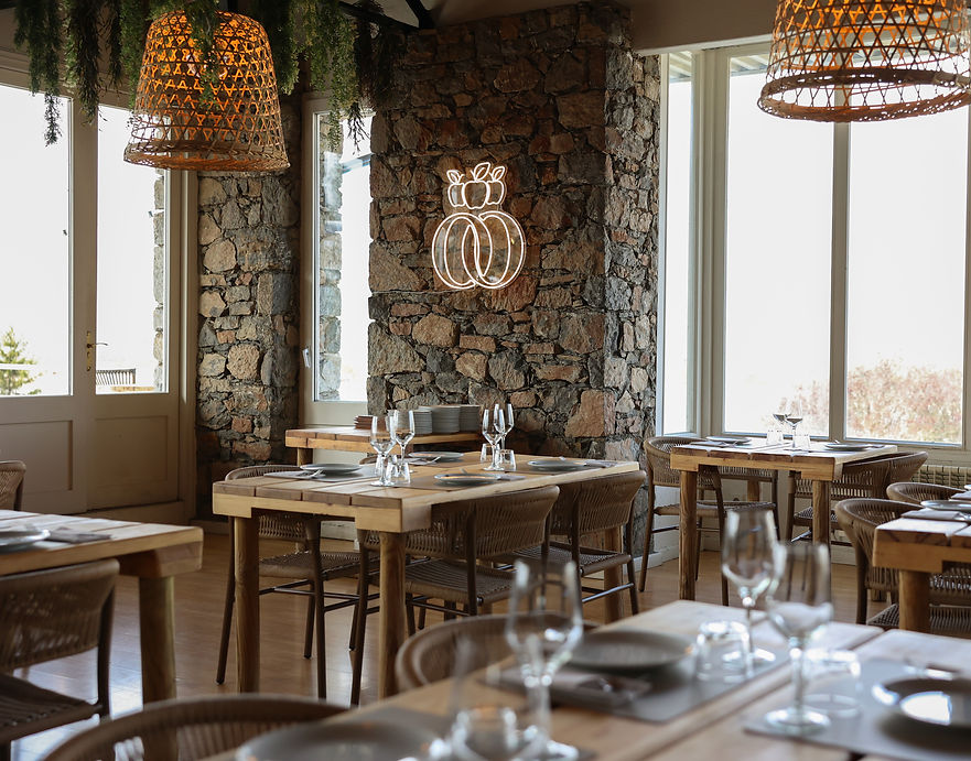 Mooma Cerdanya | restaurant | Aeròdrom de la Cerdanya, 17538, Girona, Spain