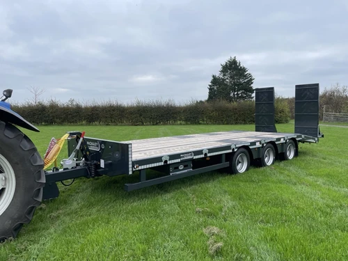 New McCauley Low Loader Tractor Trailer 27 Tonne +VAT | Tyson Sales