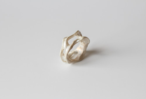 White Bone Ring | ZIPEI