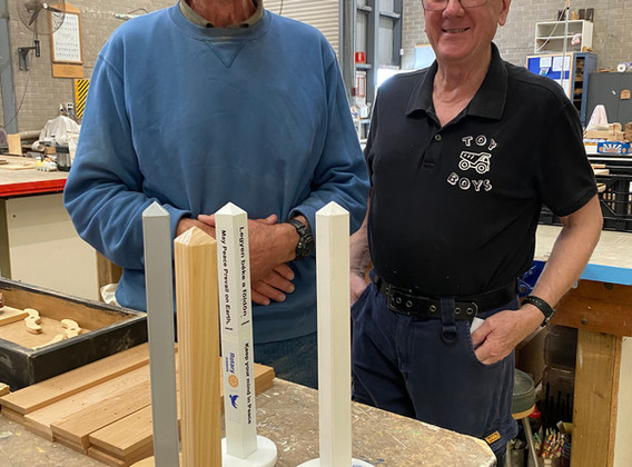 Peace Poles Oceania | plant a peace pole