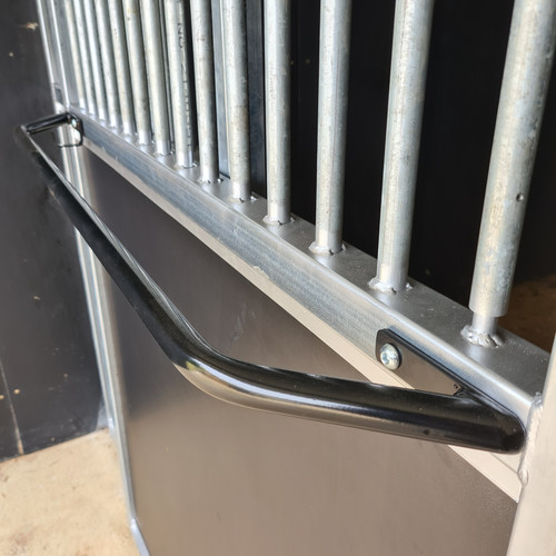 Bolt On Rug Rack | Tack Stables