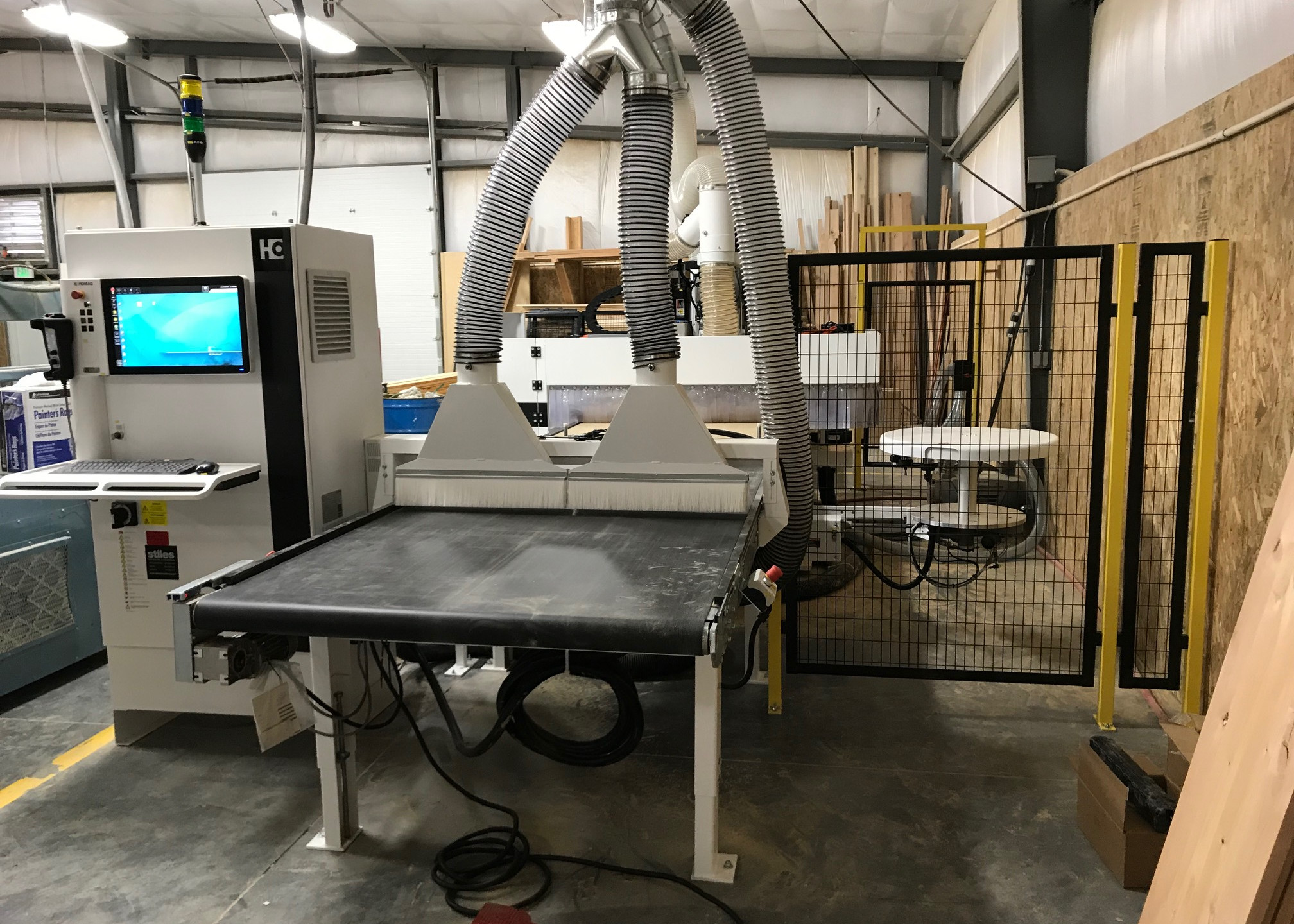 Homag Centateq N-300 Concept 2 CNC Router - Jerome