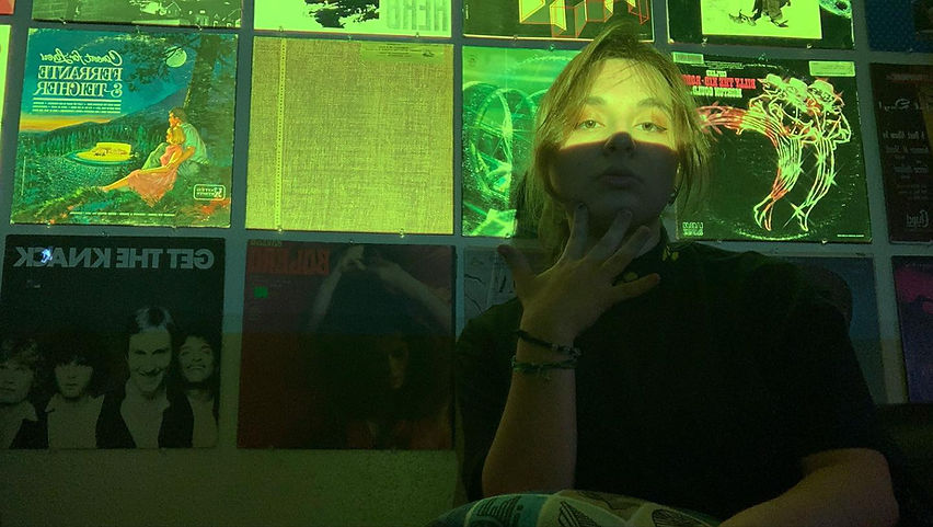 BiO // CONTACT | Ellie Reis Art