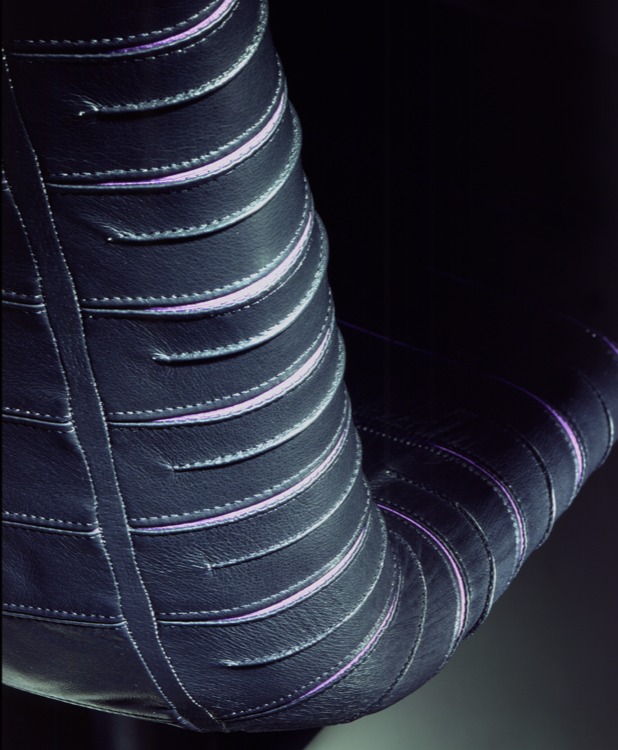 VERTAIR CHAIR