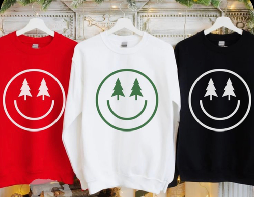 Smiley face Christmas tree | Ava's Arts