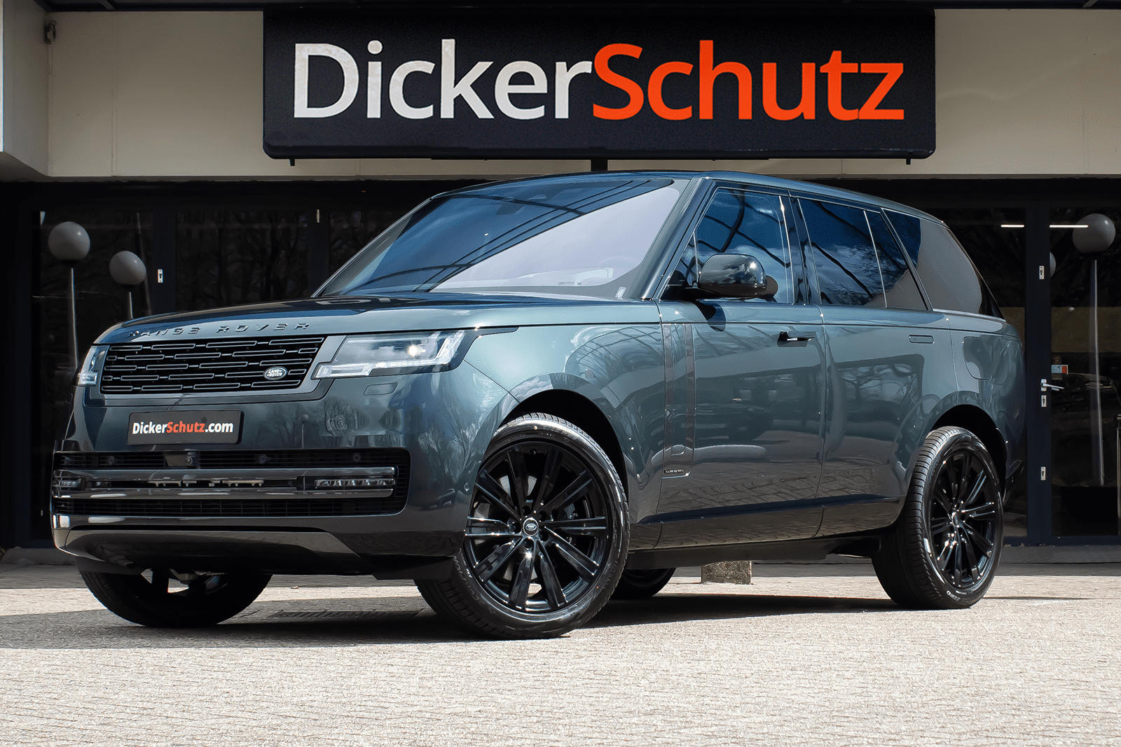 2023-land-rover-range-rover-p510e-phev-autobiography-298